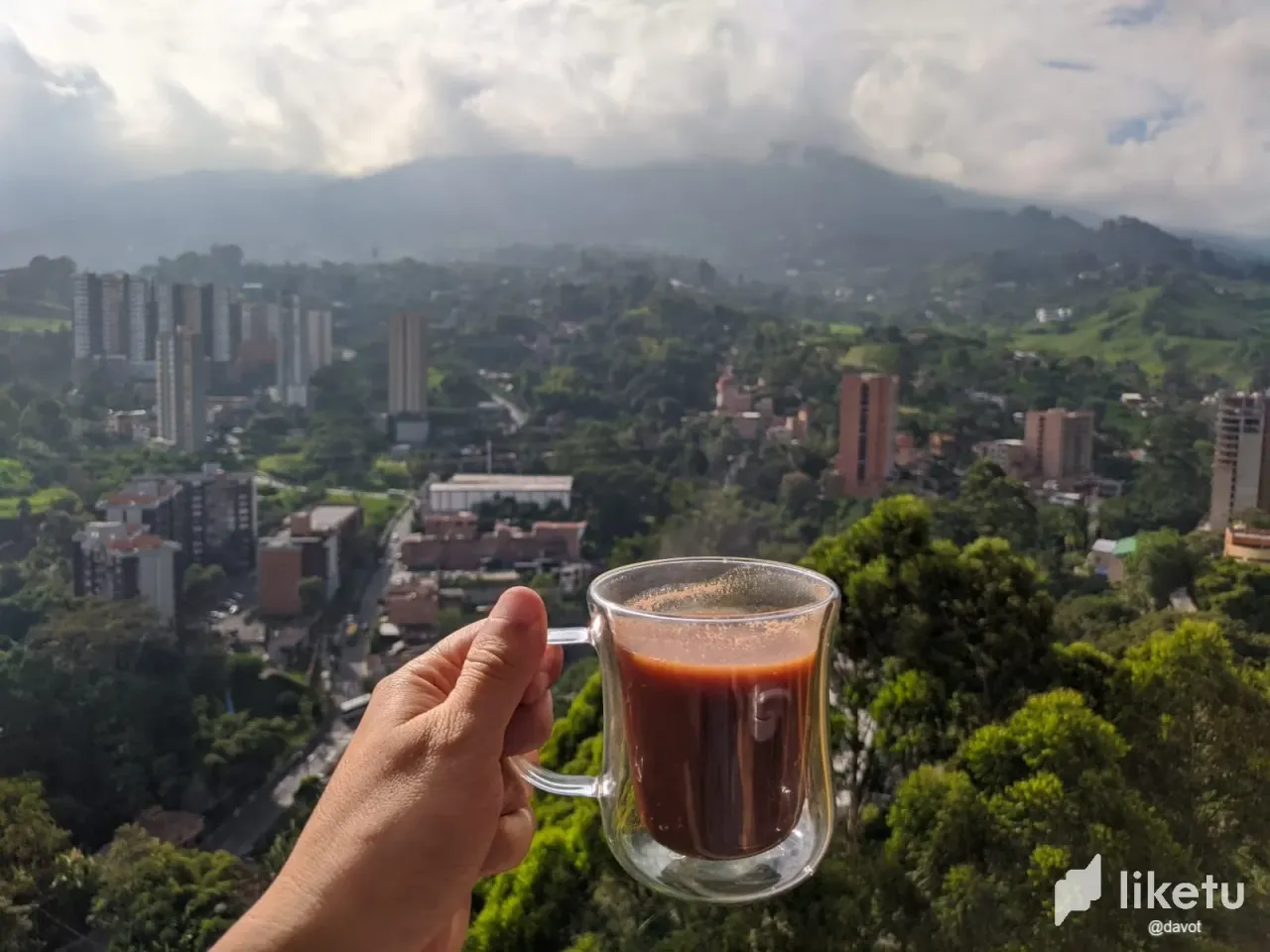 HiveAroundTheWorld #3 DAILY ROUTINE ️