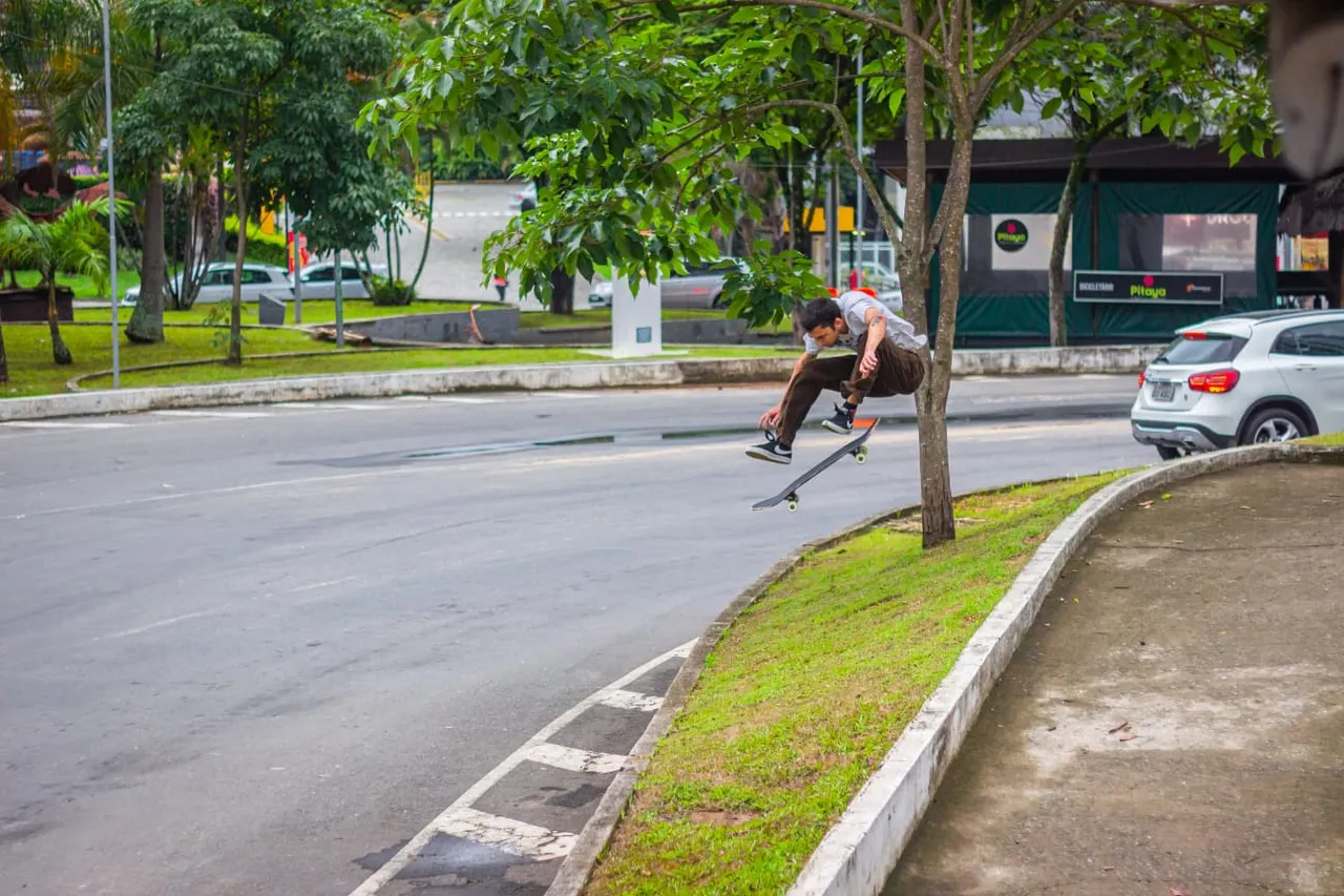 ARTHUR GUEDES INTRODUCTION!