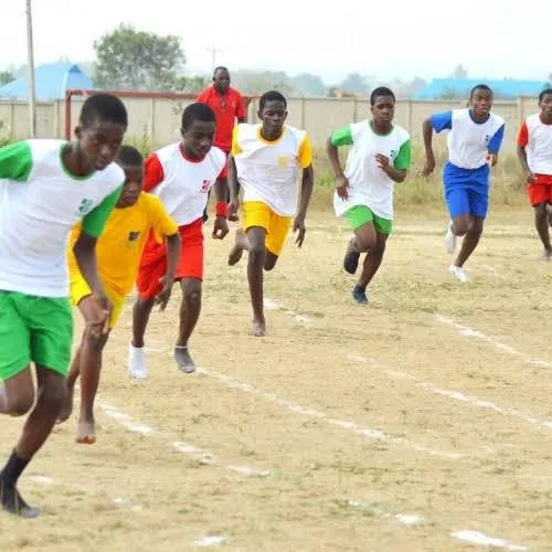 MY RACE EXPERIENCE IN AN INTER-HOUSE SPORTS COMPETITION