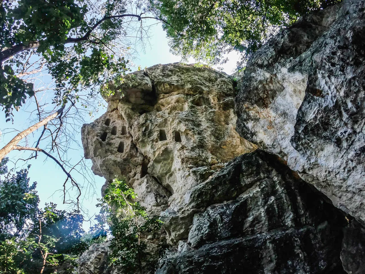 The rock complex "Deaf Stones"