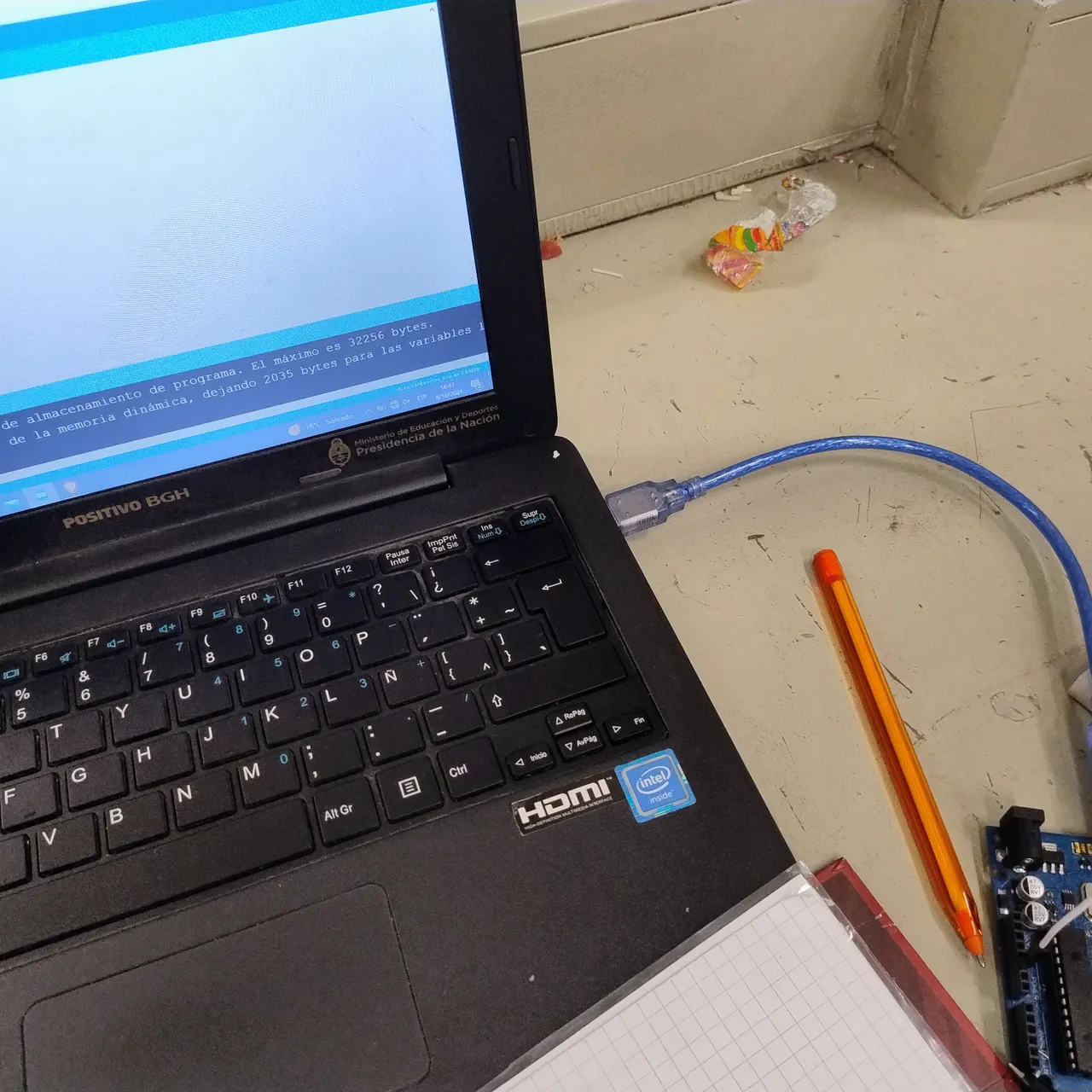 Explorando el Mundo de Arduino con Mis Alumnos 🌟// Exploring th...