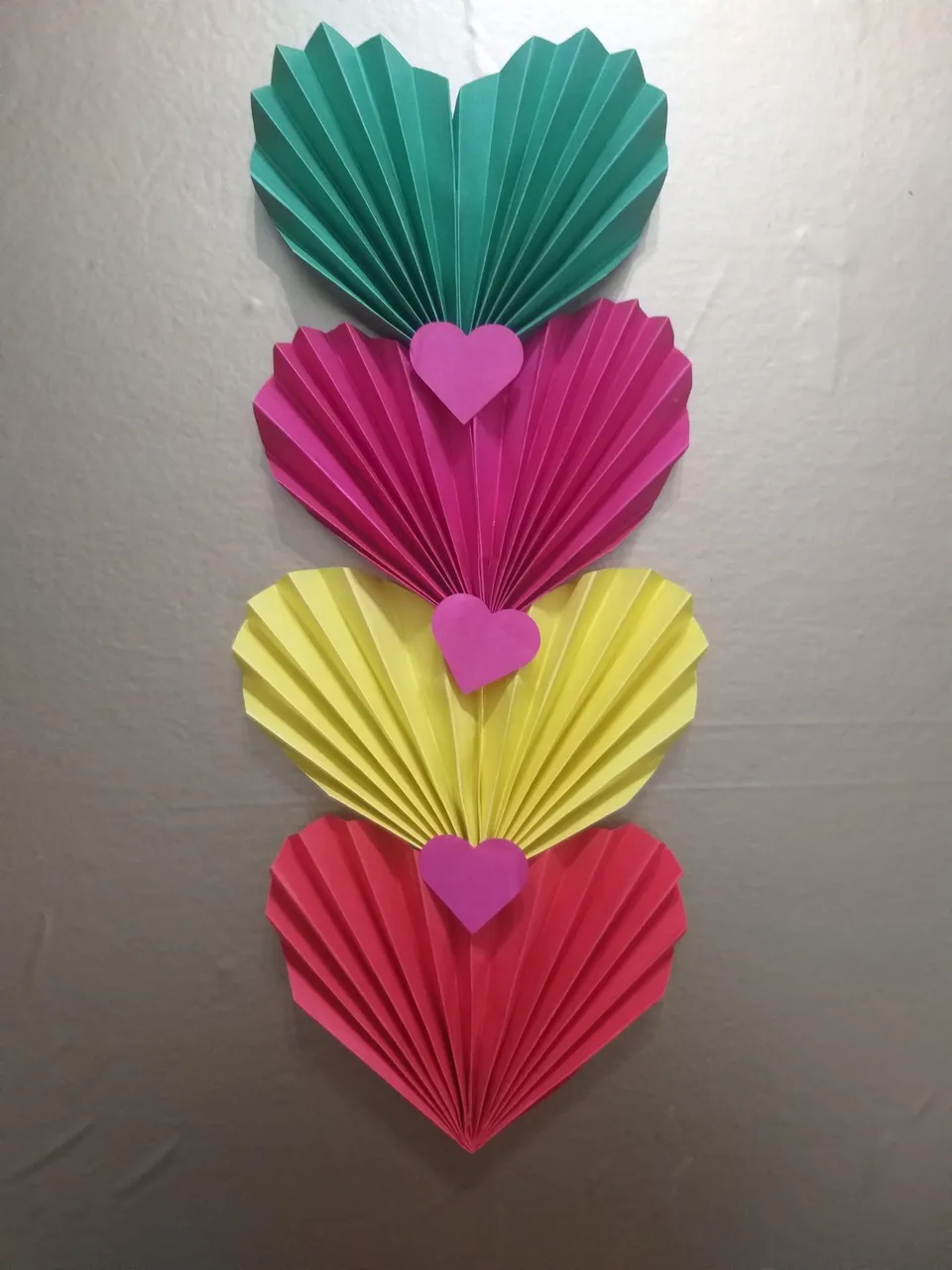 [ESP-ENG]Cómo hacer corazones de papel - How to make paper hearts