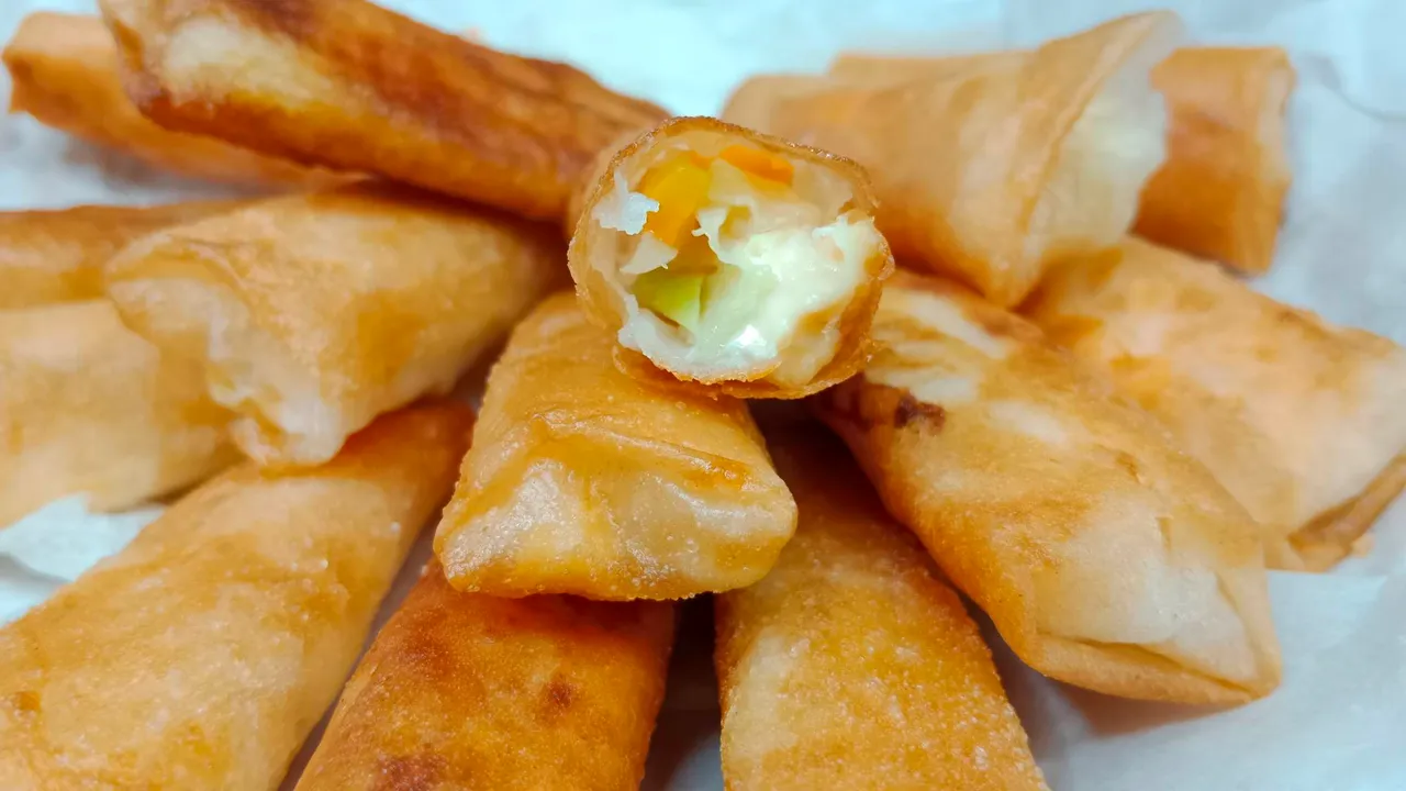 Vegetable Lumpia with Cheese!