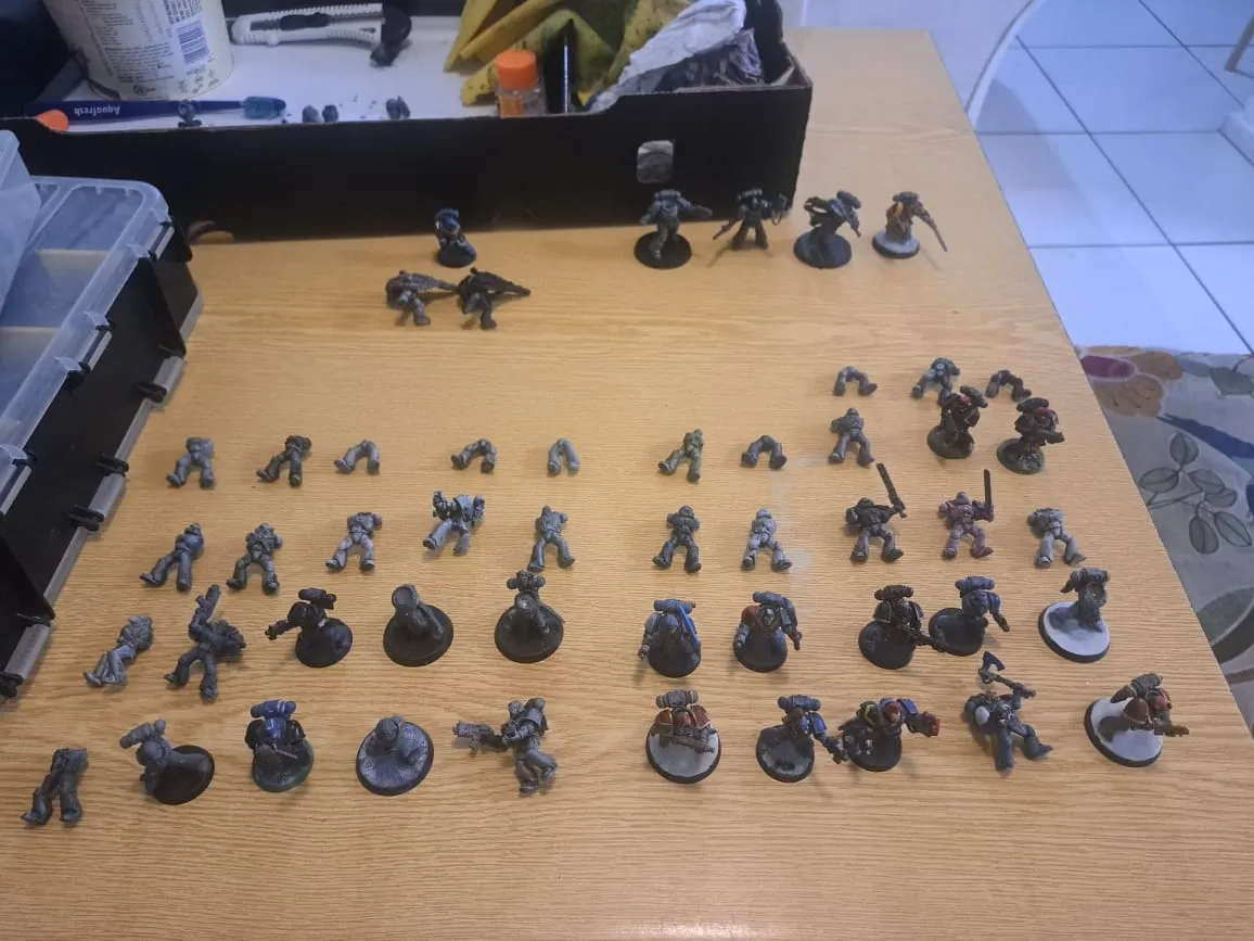 Warhammer 40k - Very busy building the horde army