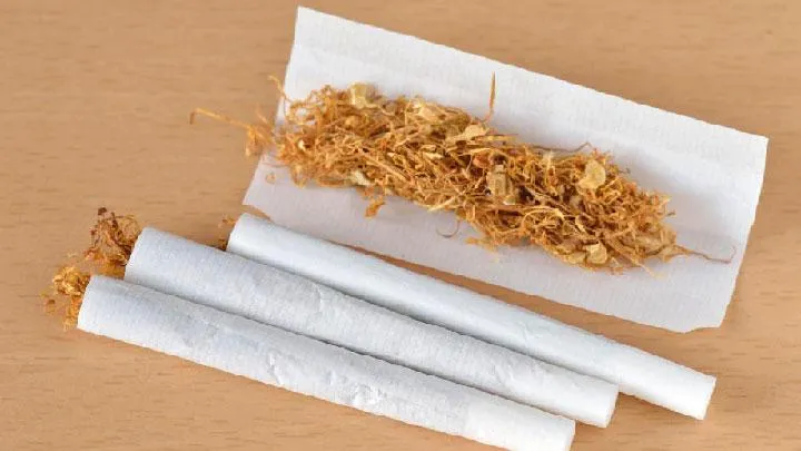 Self-rolled cigarettes