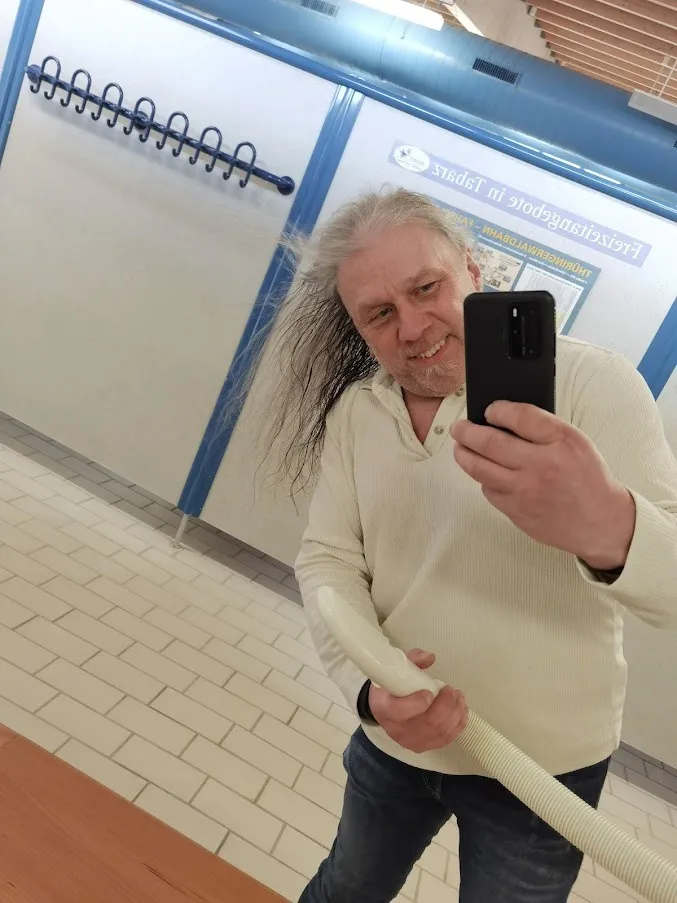 morgens halb zehn in Deutschland :)