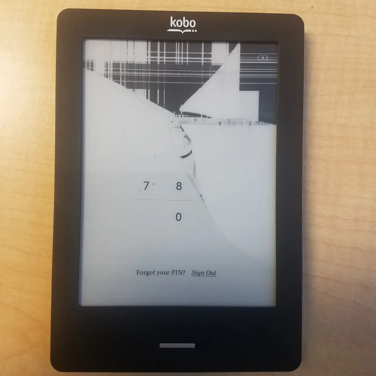 Inside an inexpensive E-reader device