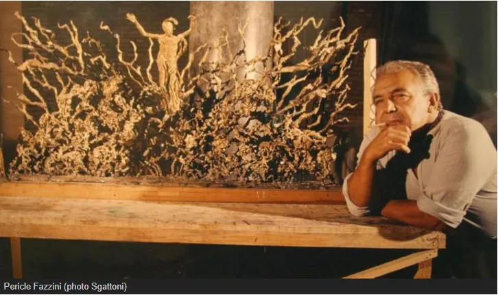 Pope Paul VI Audience Hall: Snake Bite in Vatican City + St. Pete...