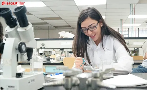 Presentación para la comunidad de #STEM-ESPANOL y #STEEMSTEM