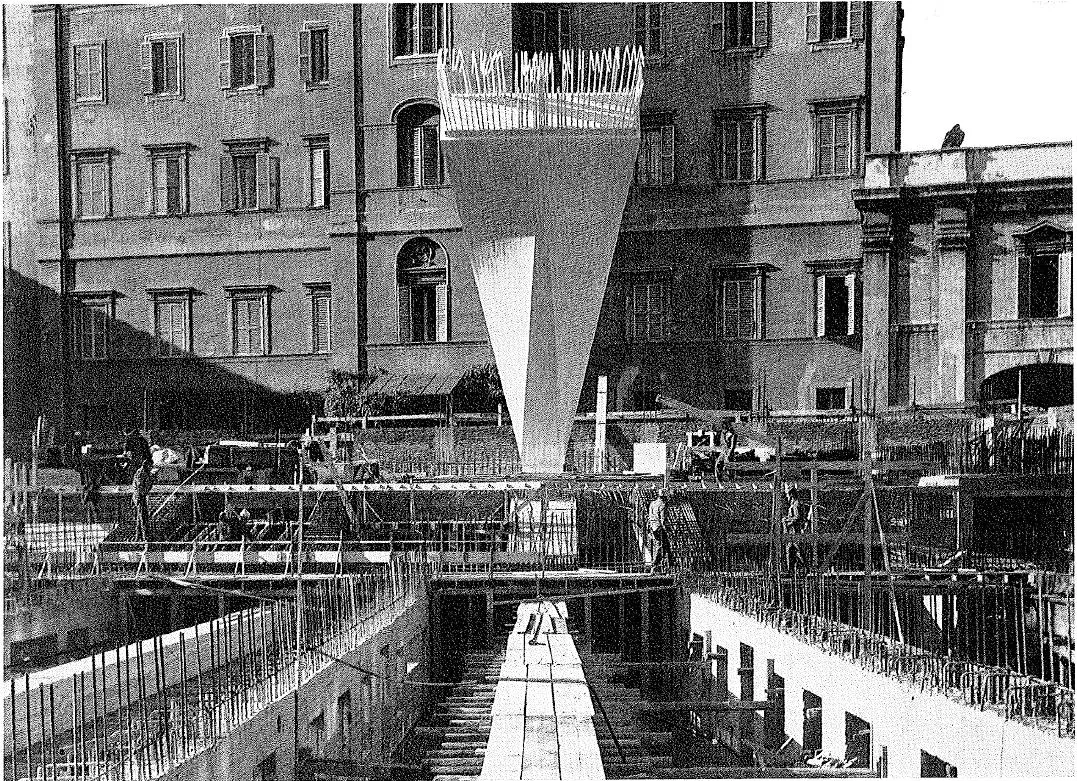 Pope Paul VI Audience Hall: Snake Bite in Vatican City + St. Pete...