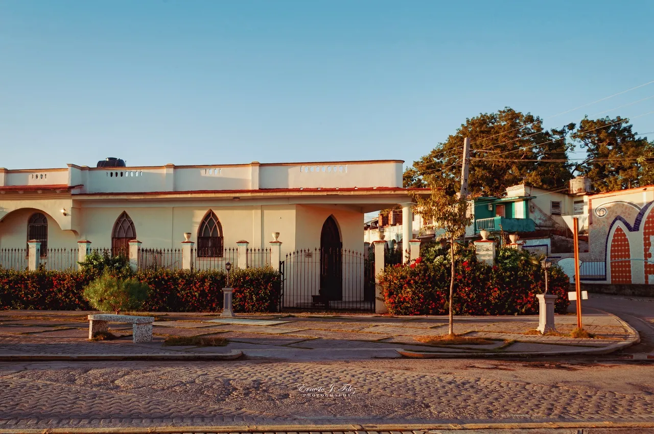 Walking through my city Pinar del Río.