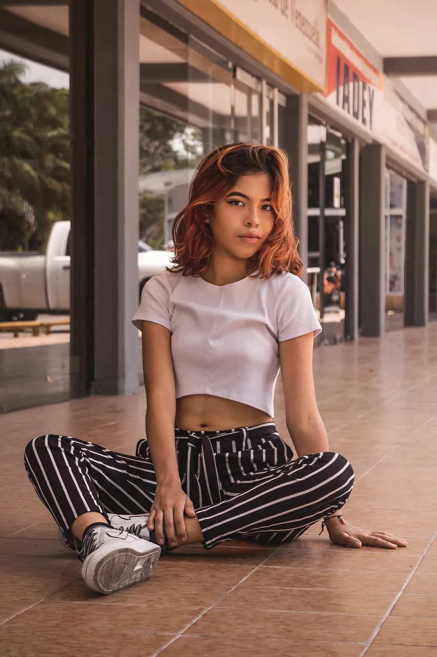 Urban photography with Daniela [Eng/Esp]