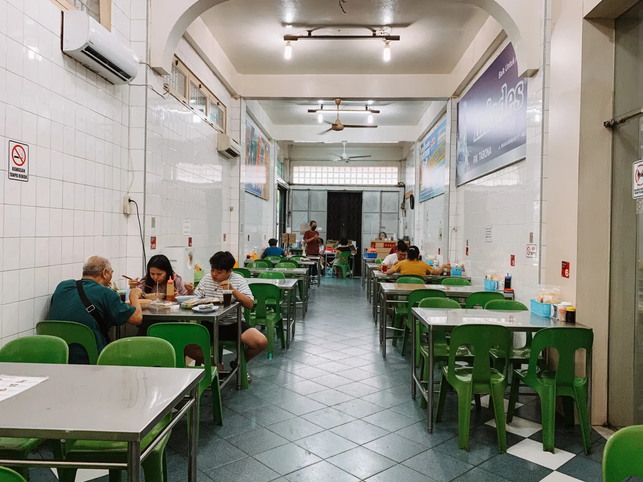 Tabona, A Legendary Restaurant In My City, But Would I Like The Tas...