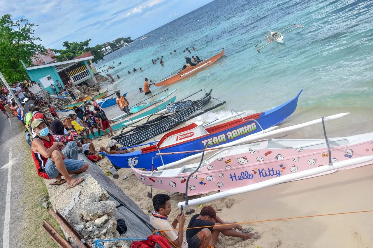 Bangkarera - Race Competition of Motorized Fishing Boat