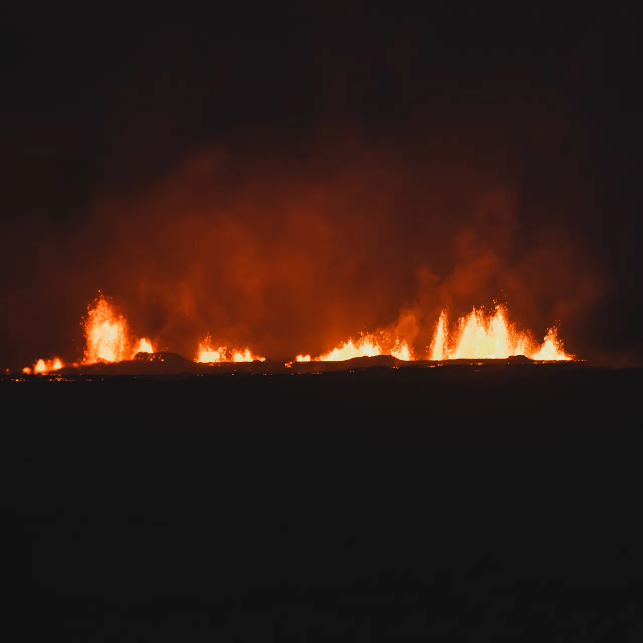 Icelandic Eruptions and Explosive Lava