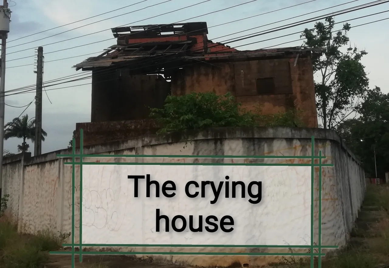 The crying house, The story of an abandoned land. [Esp/Eng]