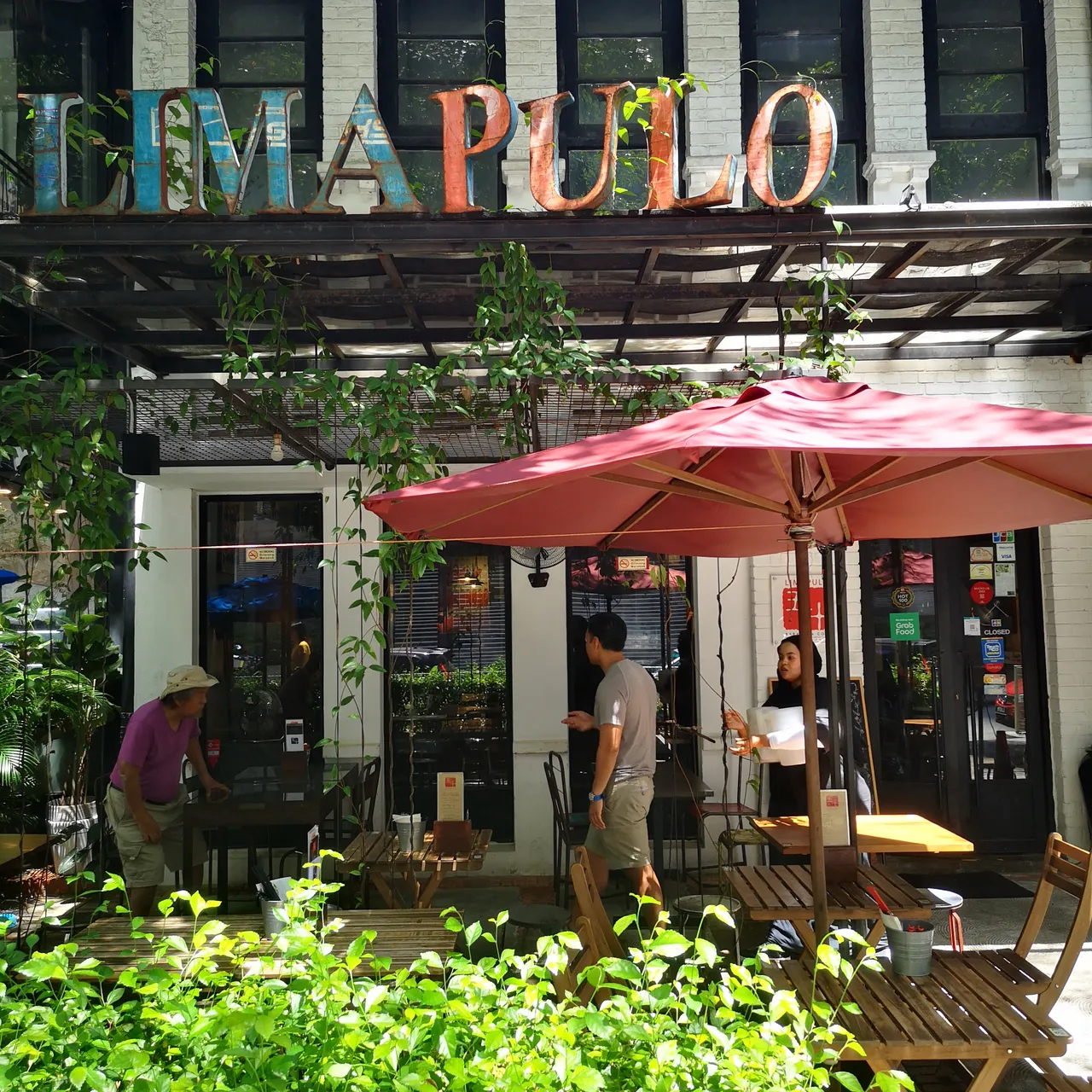 Birthday Feast at Limapulo: Baba Can Cook!