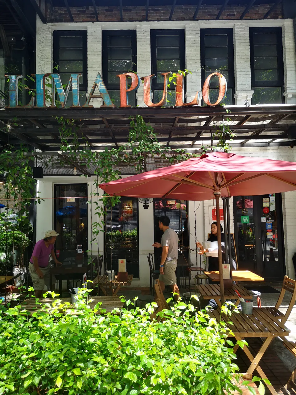 Birthday Feast at Limapulo: Baba Can Cook!