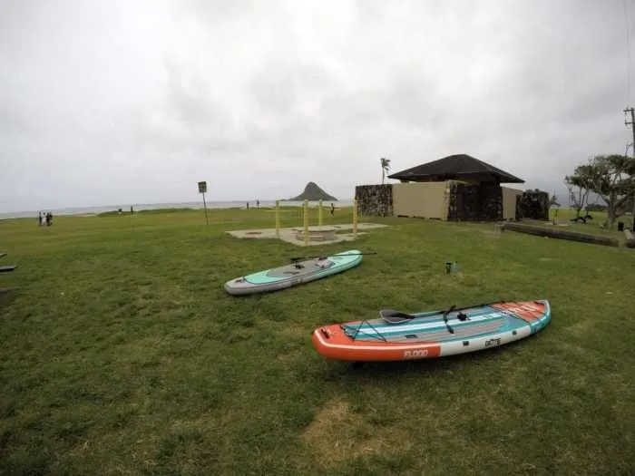 Chinaman's Hat Paddle on O'ahu, Hawai'i
