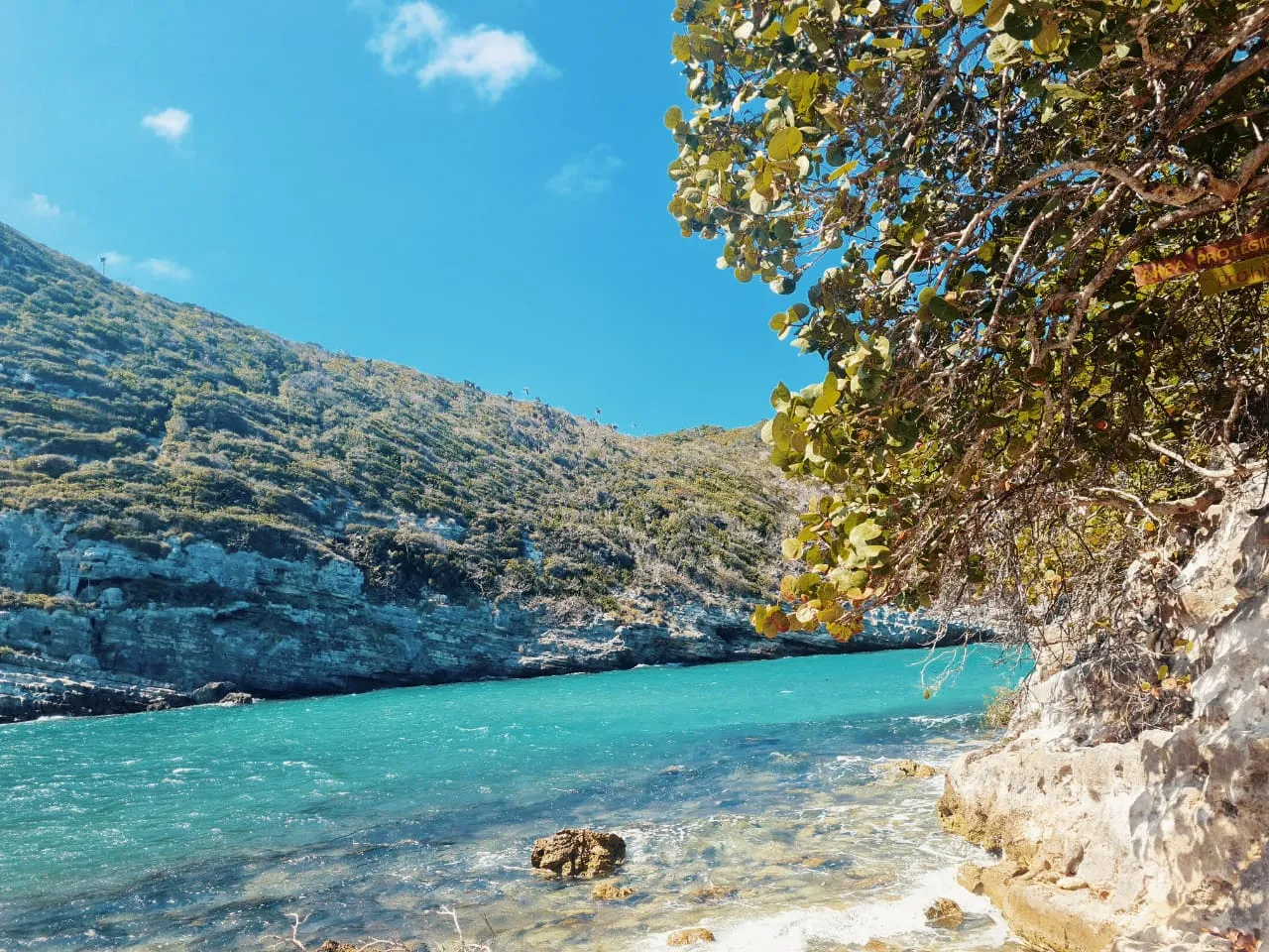 Travel Boca de Canasí -Cuba