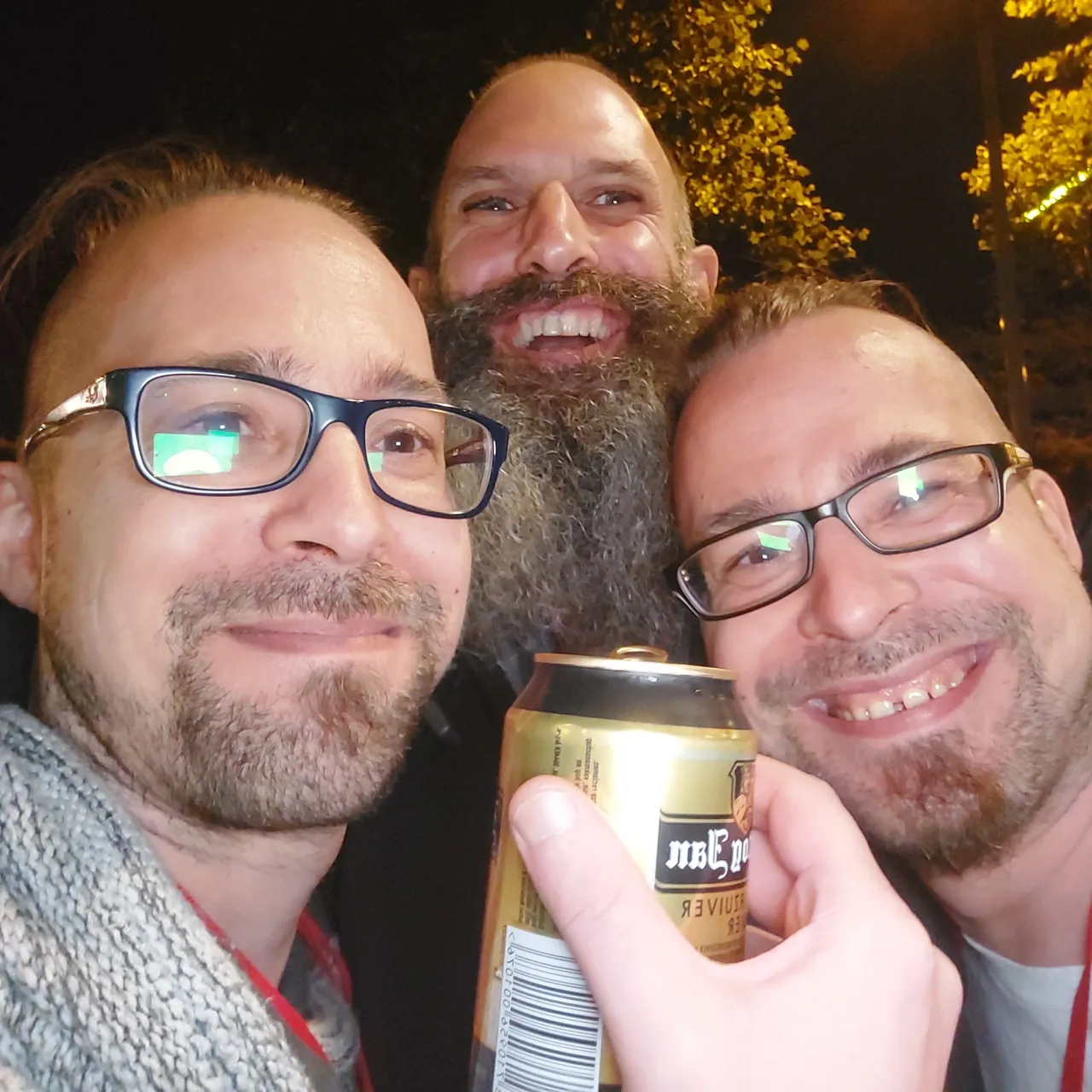 Hive Fest talks and random selfies @ HiveFest 2022 Day 1