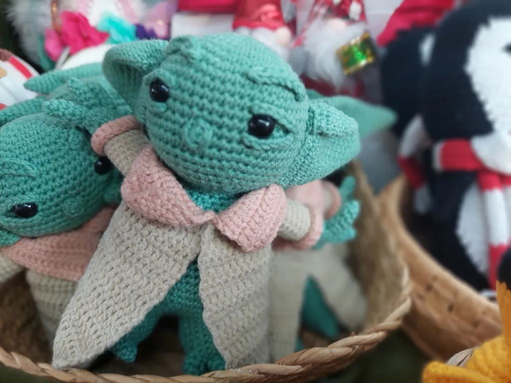 Antalya Library and New Year's Market - Antalya Kütüphanesi ve Yılb...