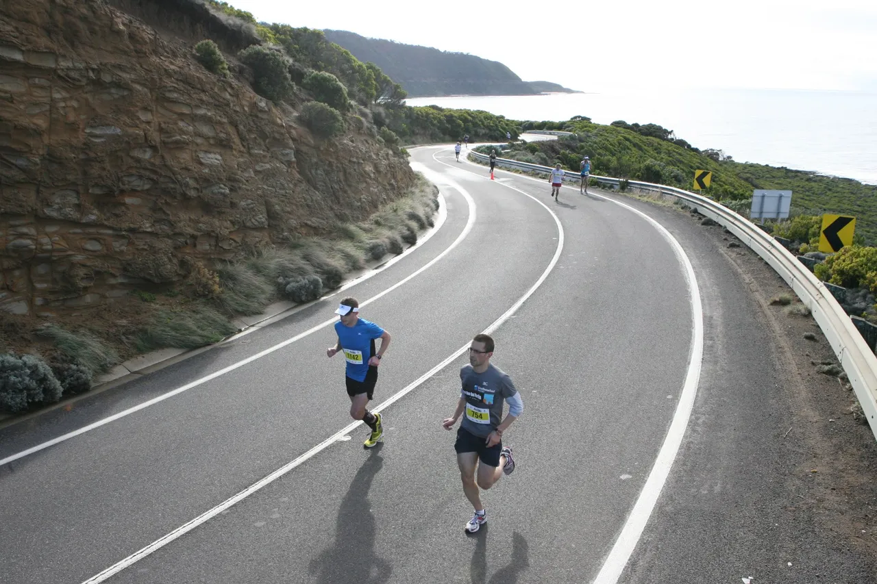 MAF Heart Rate Training Explained by @runningproject