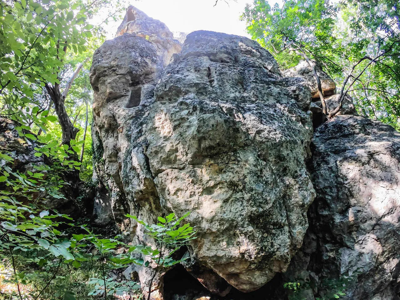 The rock complex "Deaf Stones"