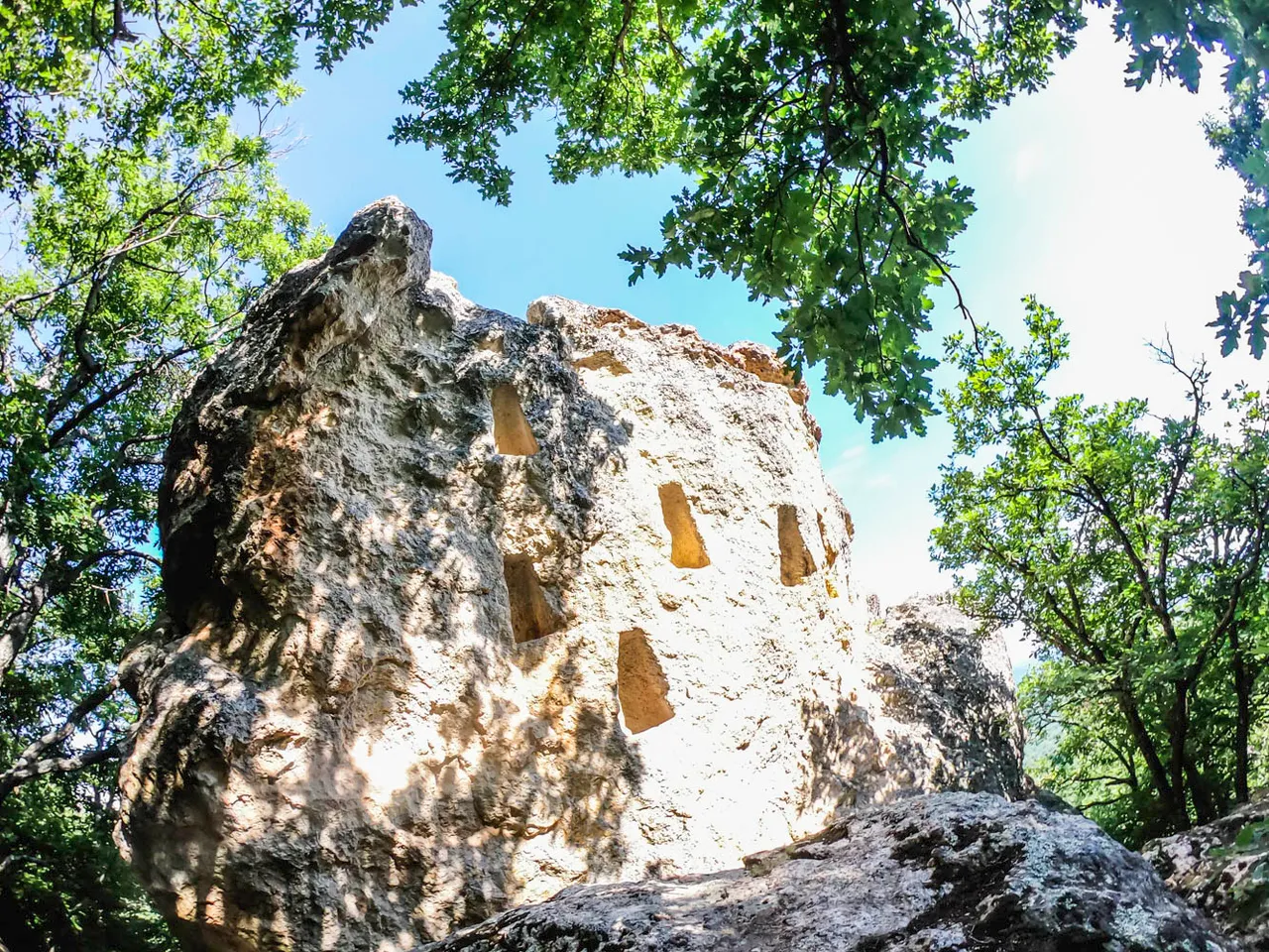 The rock complex "Deaf Stones"