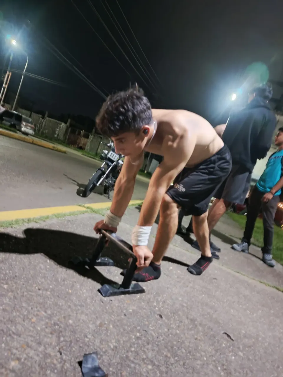 Un buen dia de entrenamiento [ESP🇻🇪/ING 🇺🇸]