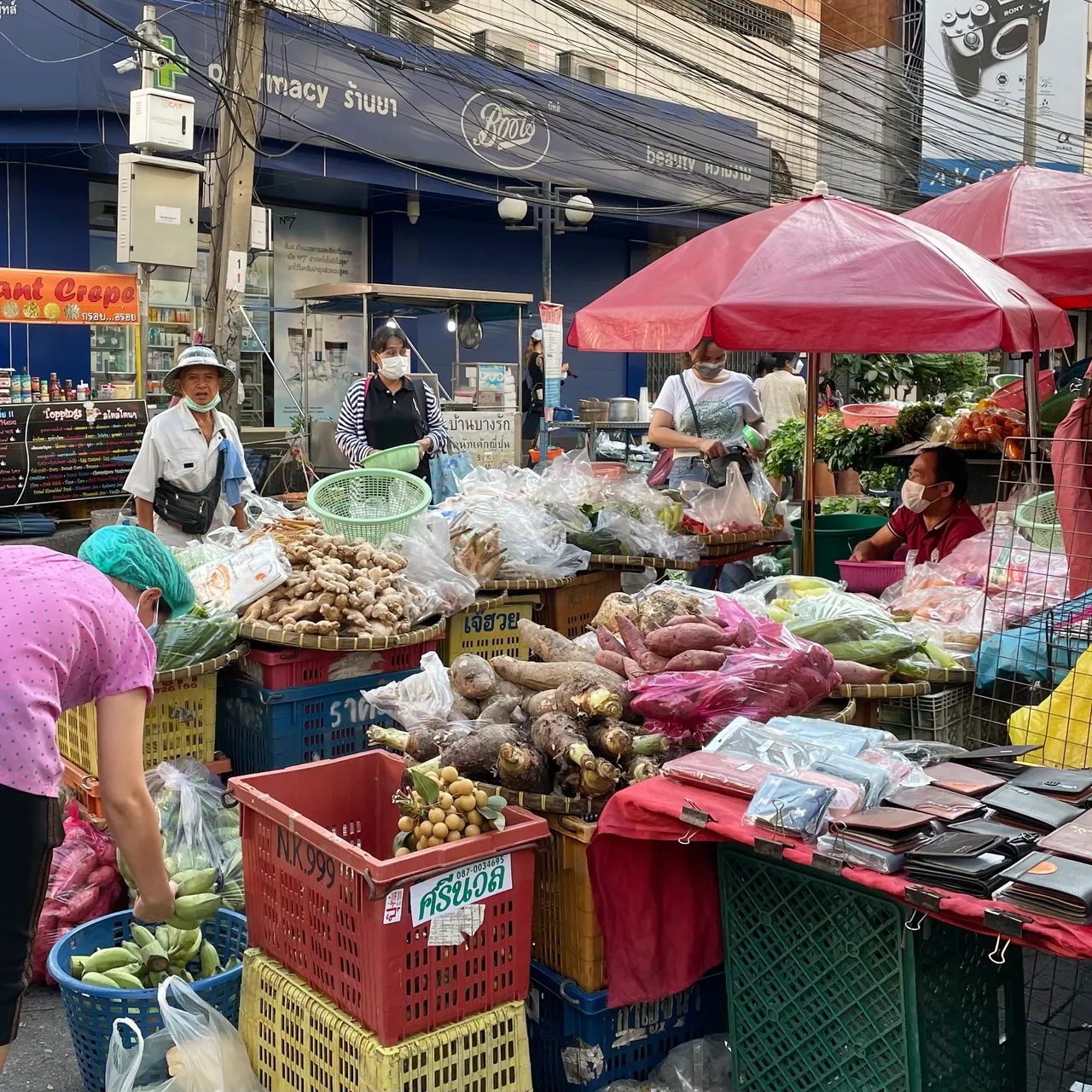 Market Friday: my favourite Bangrak Bazaar in Bangkok.