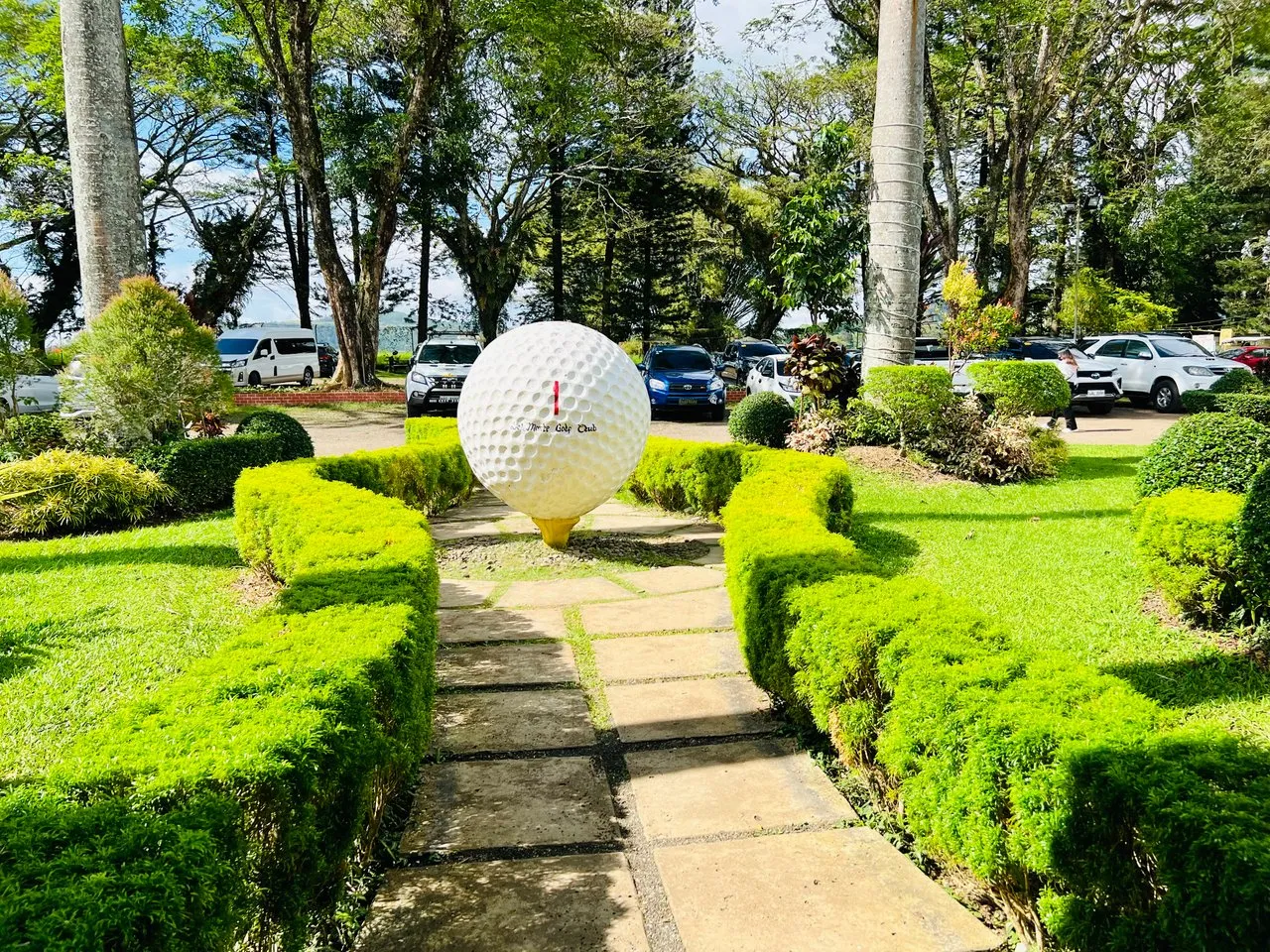 A Sumptuous Lunch At Del Monte Clubhouse