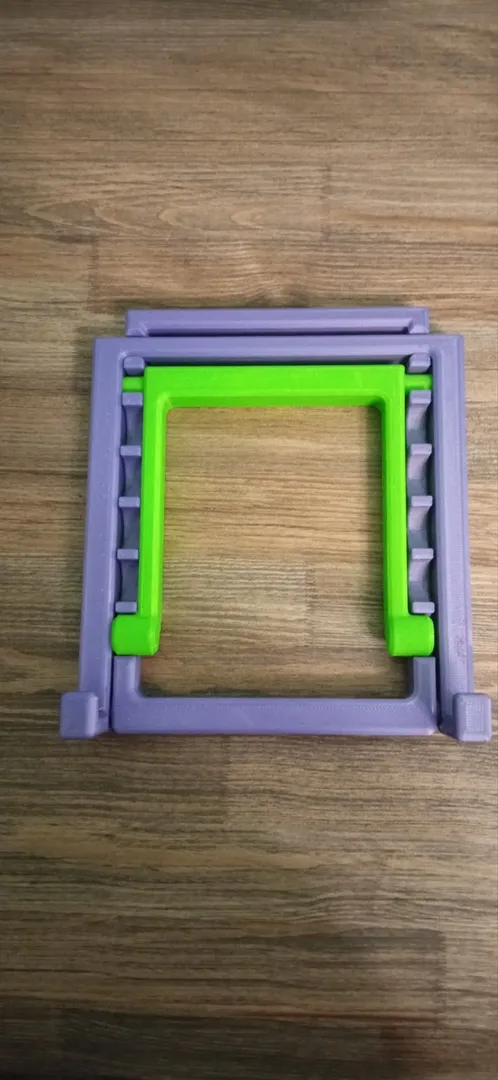 DIY: 3D-PRINTED TABLET HOLDER