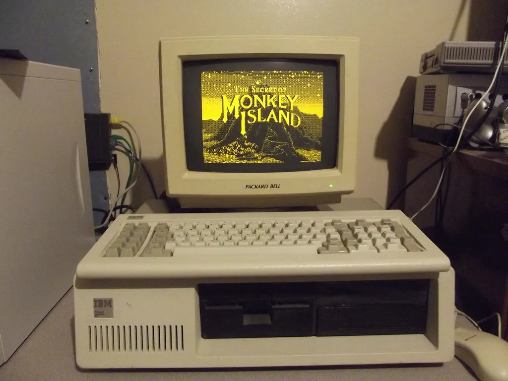 Which DOS era computer makes for the best retrogaming PC?