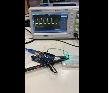 Como usar el PWM con arduino // How to use PWM with arduino