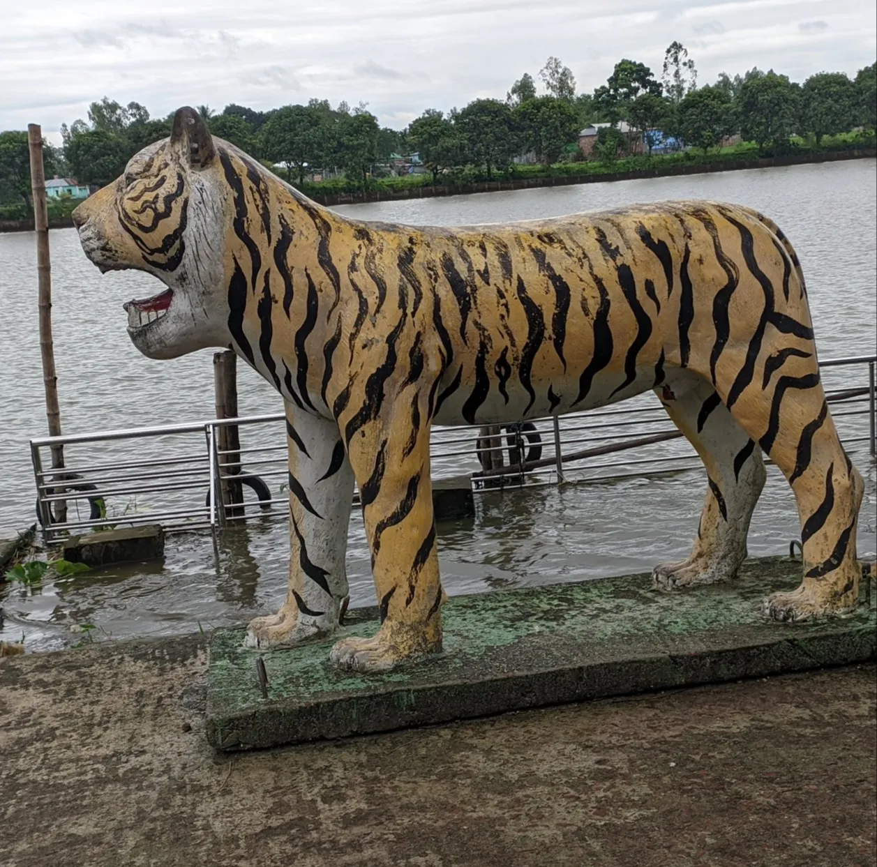 Trip to Rangpur Chikli Water Park.