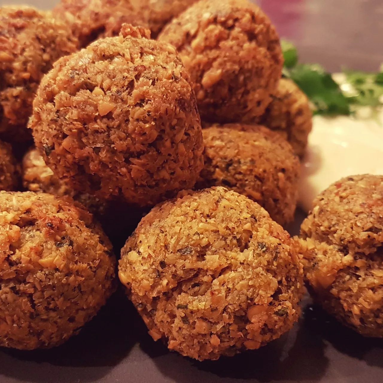 Homemade Falafel -Traditional Recipe! Crispy on the outside, Hot an...