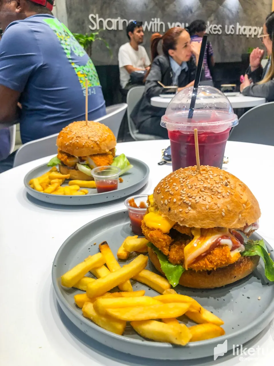 New burgers with my old friend [SPA/ENG]