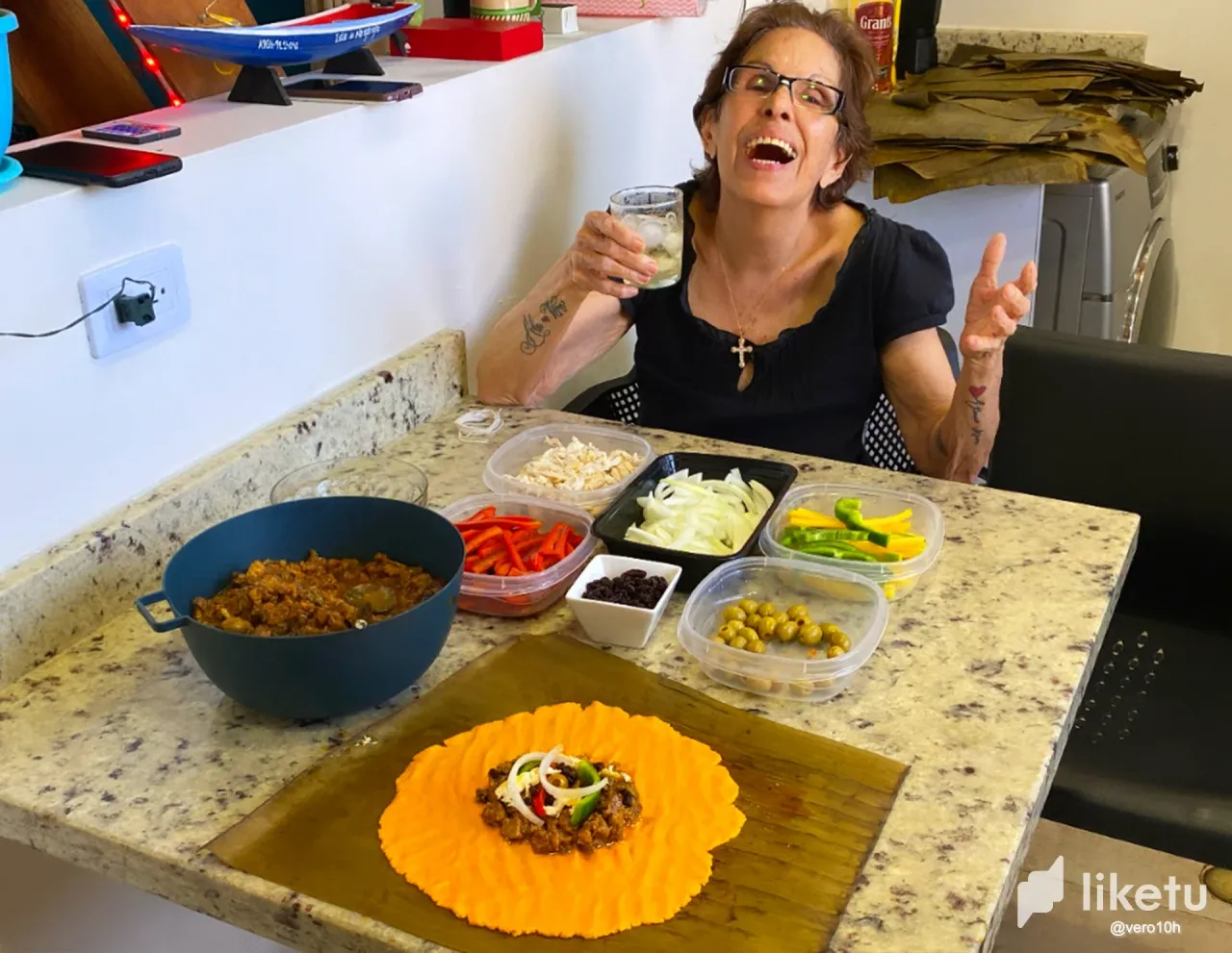 Family Sunday Making Hallacas Venezuelan 🎄💕 - Eng&Esp