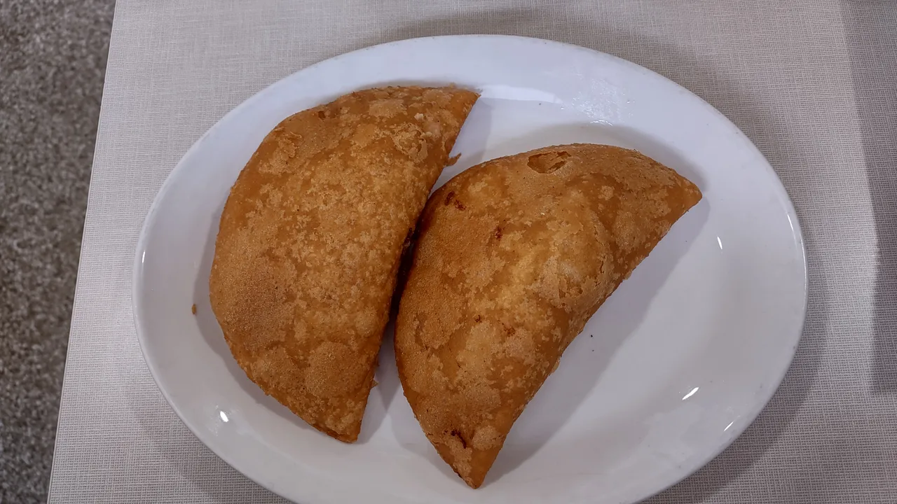 El Arepon Venezuelan Food