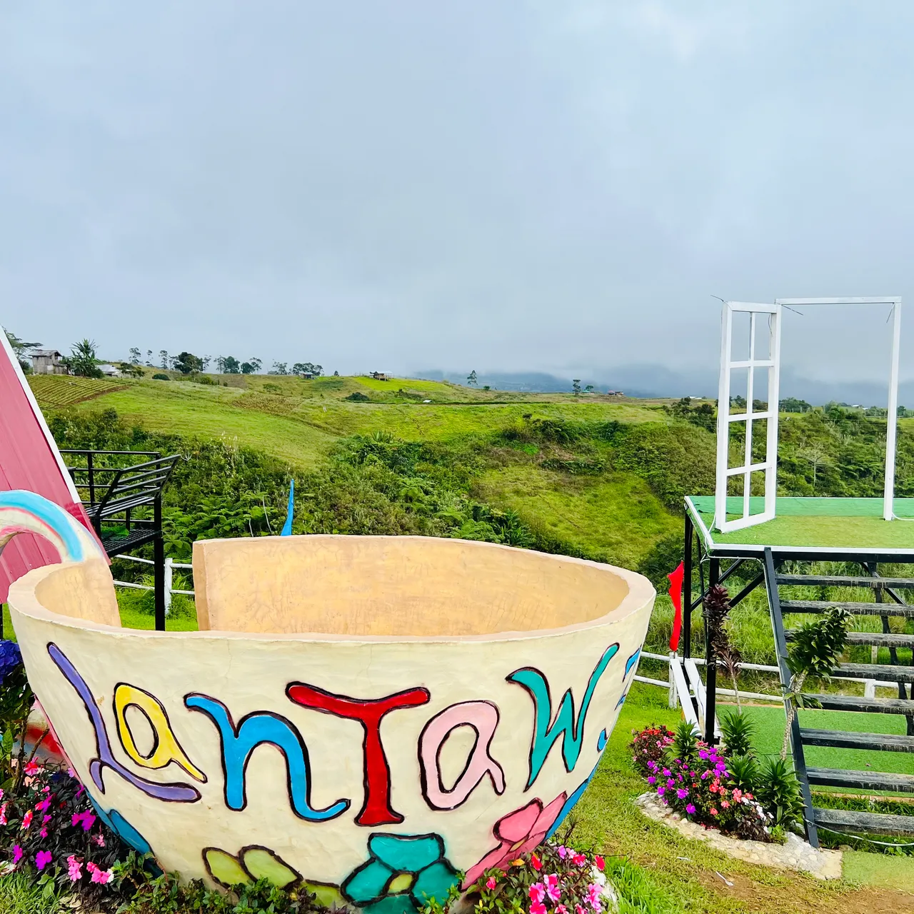 Experiencing A 360 View at Lantaw On A Weekend