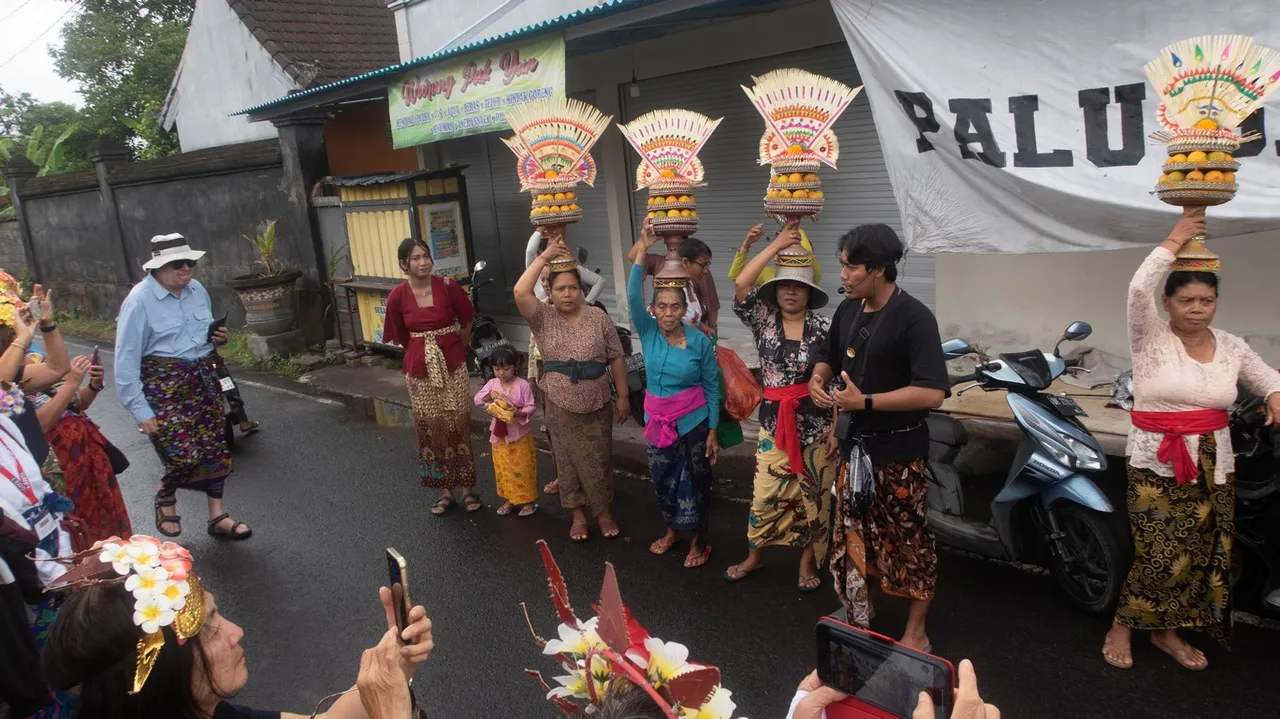 Introducing The Balinese Culture