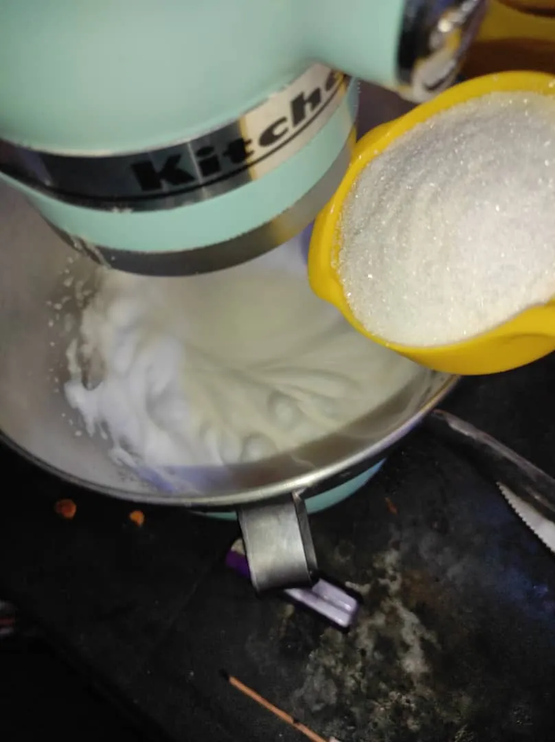 Torta de arequipe y rellena de arequipe. | Arequipe cake and filled...