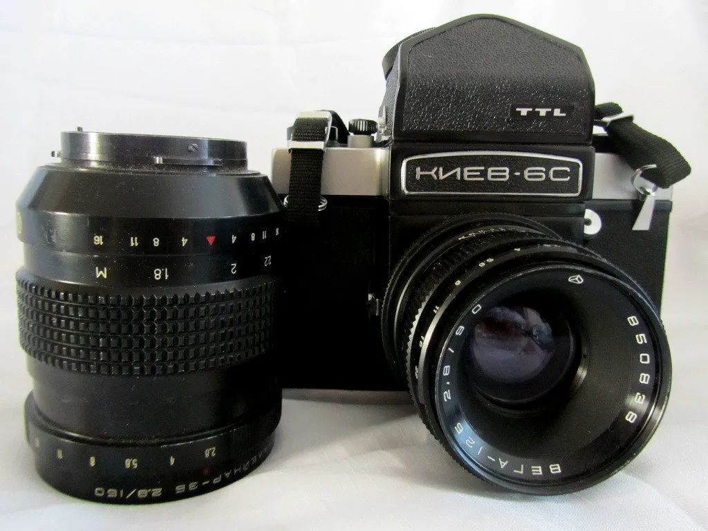 On the shelf of history: camera "Kiev 6C TTL"