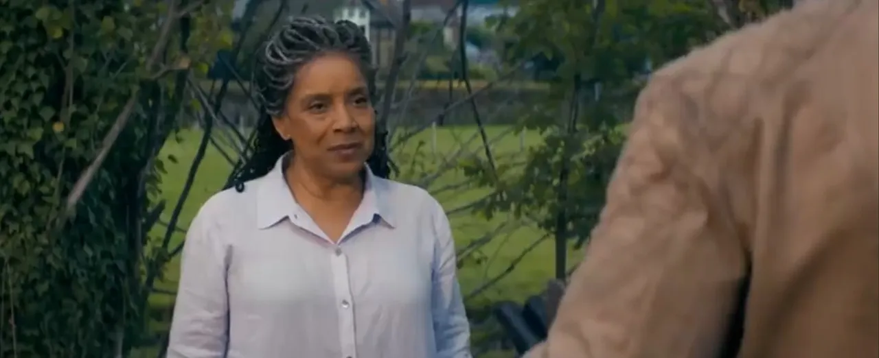 The Beekeeper Film Review - A beekeeper's revenge | The Beekeeper F...