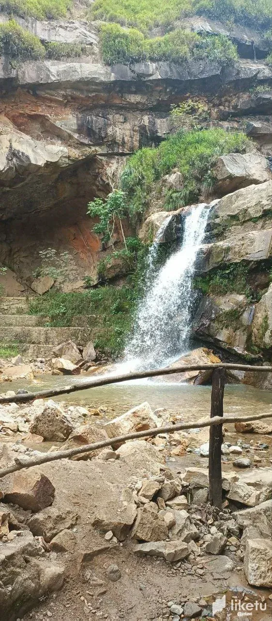 ¡Explorando la belleza natural en Cascada Milla en Merida Venezuela...